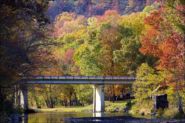 Your Guide to Fall Foliage in Eureka Springs, Arkansas